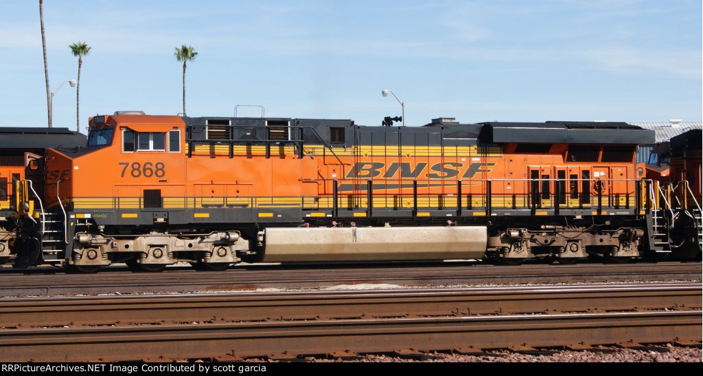 BNSF 7868